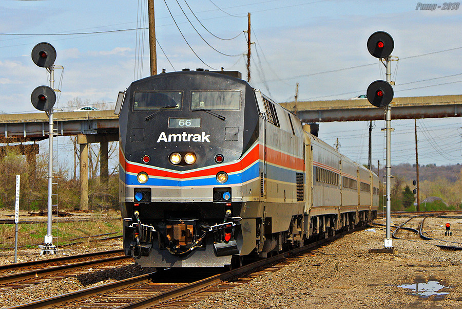 Westbound Amtrak Missouri River Runner Train #311